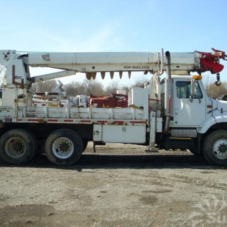 50 Foot Altec D3050-TR Digger Derrick 2000 International 6x4