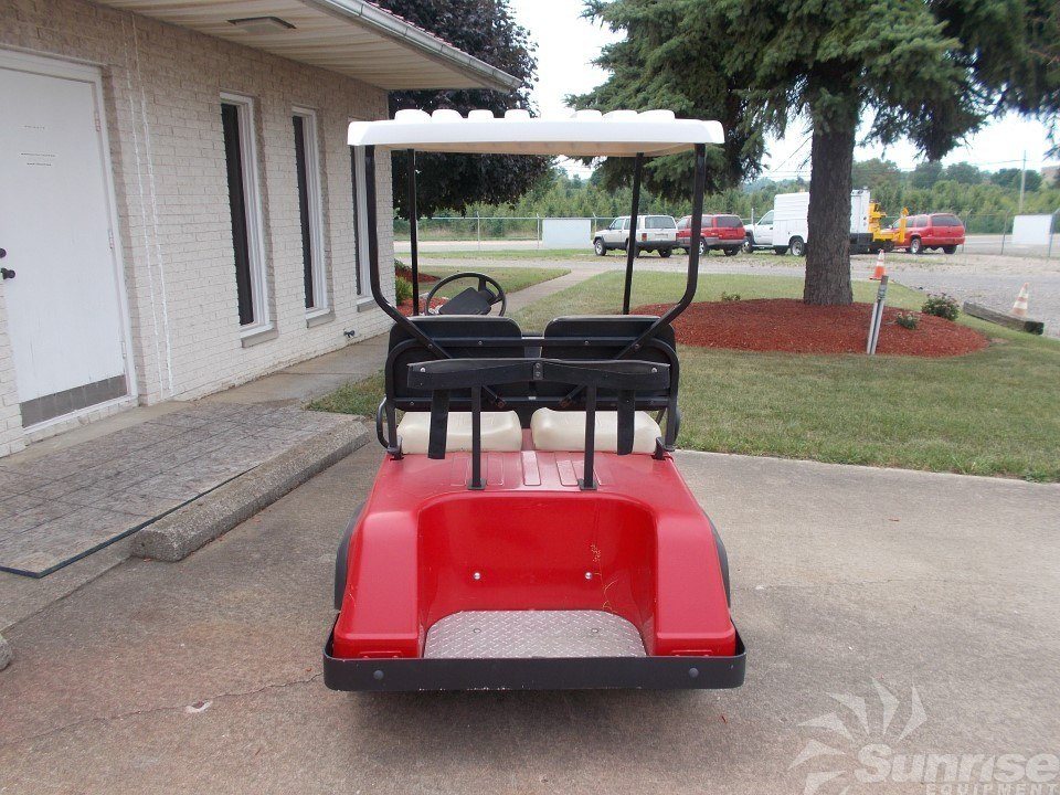 Par Car 2 Stroke Gasoline Golf Cart | Sunrise Equipment Par Car 2 Stroke Gasoline Golf Cart | Sunrise Equipment