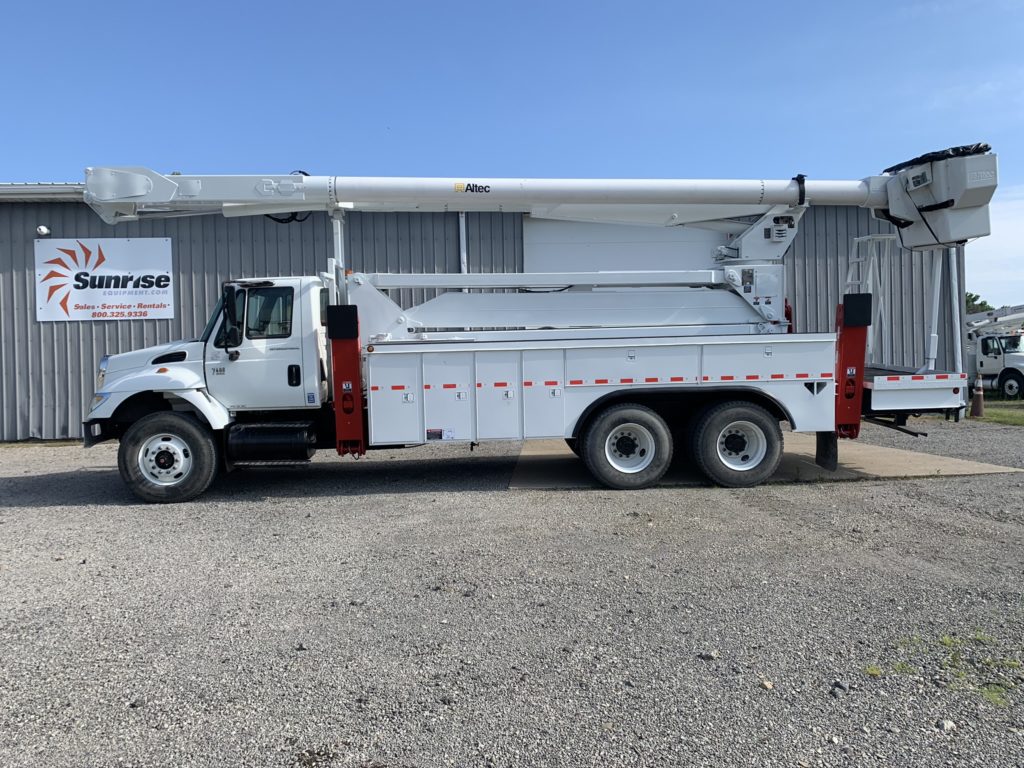 Bucket Trucks for Sale | Bucket Rentals | Sunrise Equipment