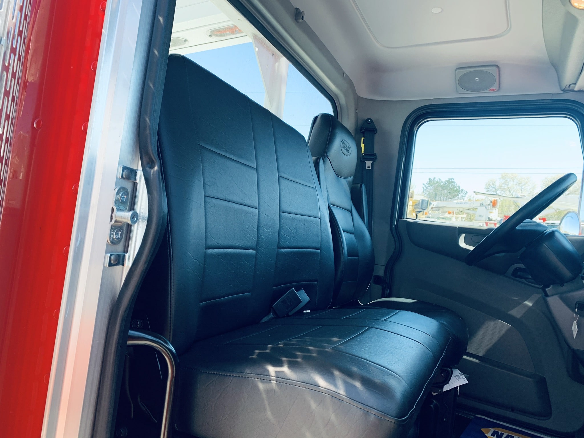 65' ALTEC TA60 ON 2021 PETERBILT 337 - Sunrise Equipment