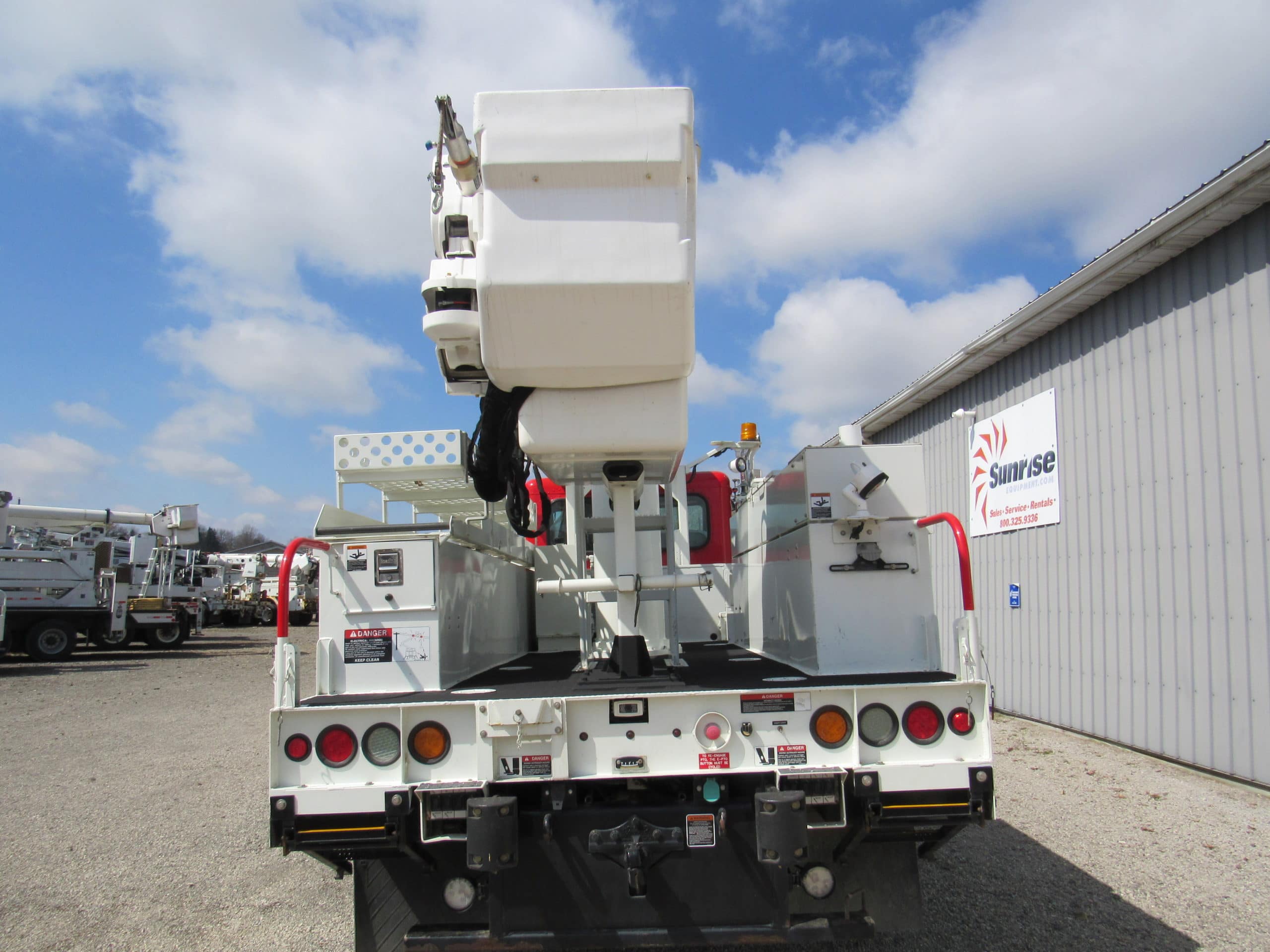 65' ALTEC TA60 ON 2021 PETERBILT 337 - Sunrise Equipment