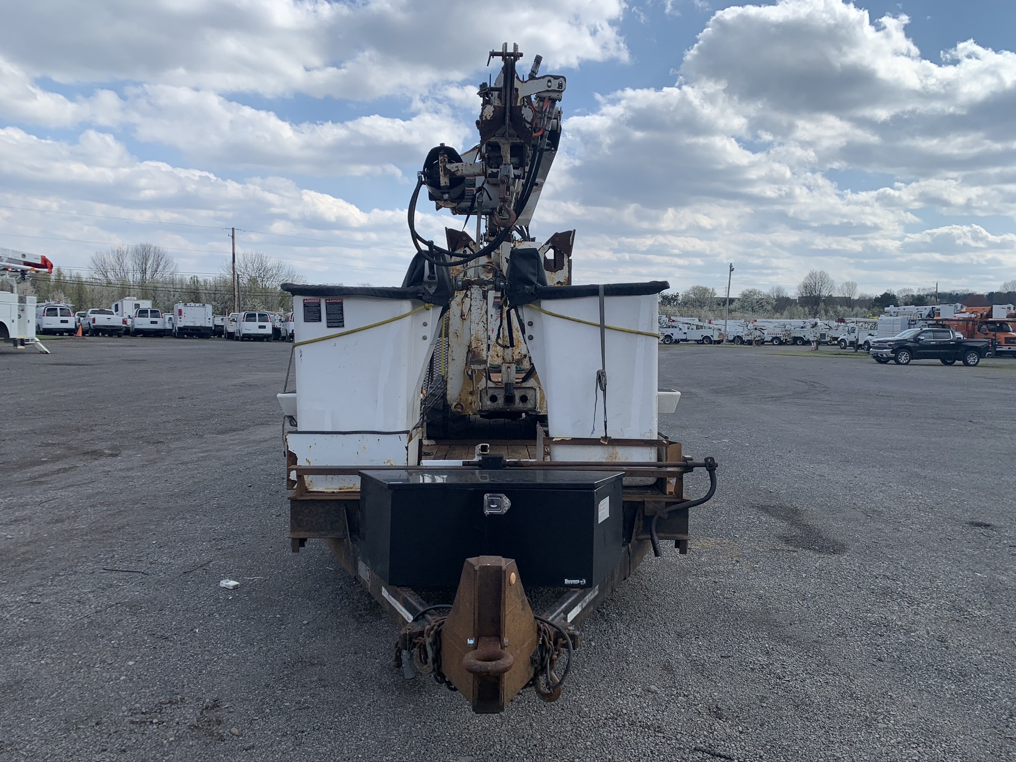 2011 ALTEC DB37 BACKYARD DIGGER - Sunrise Equipment