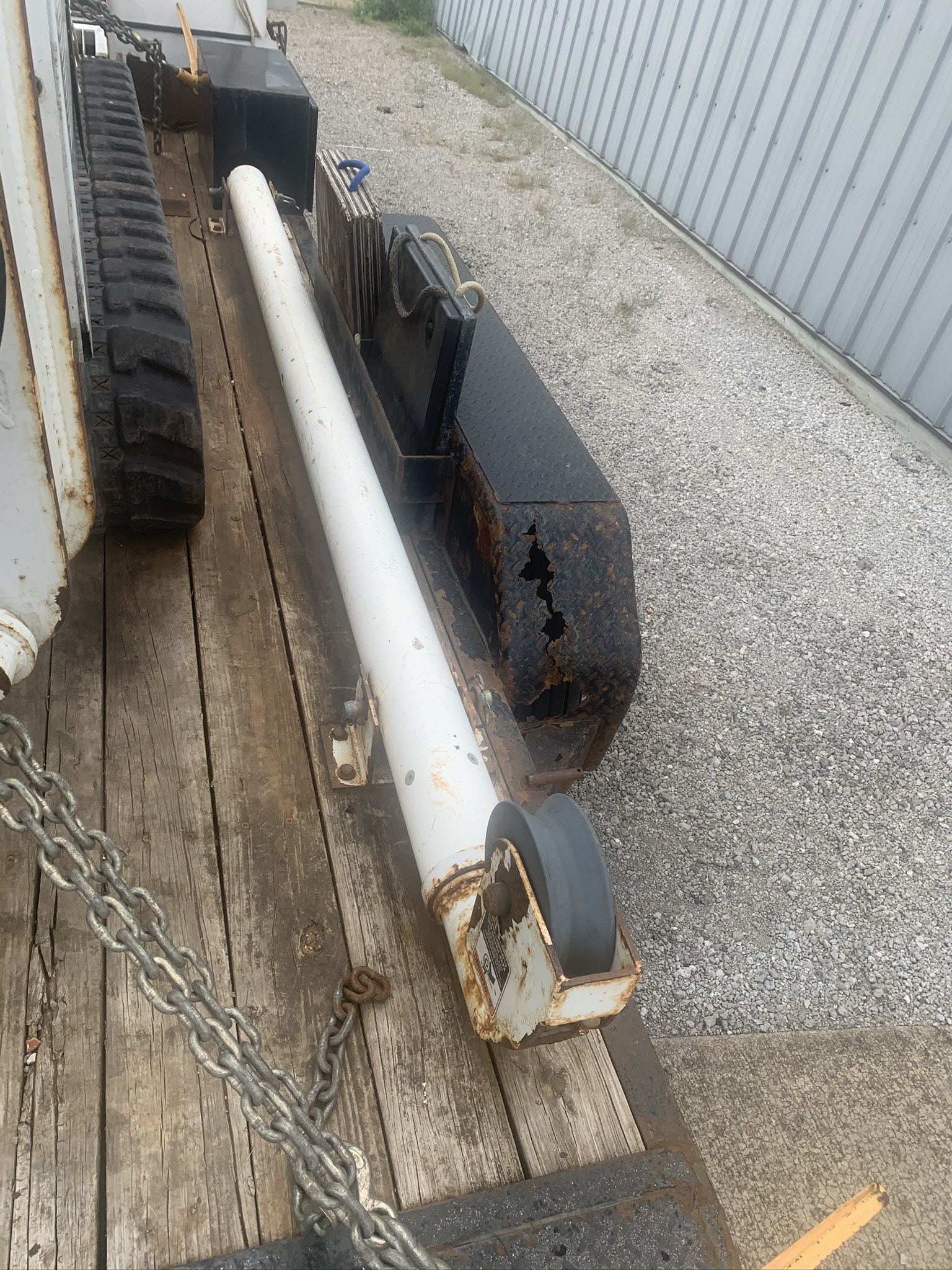 2011 ALTEC DB37 BACKYARD DIGGER - Sunrise Equipment