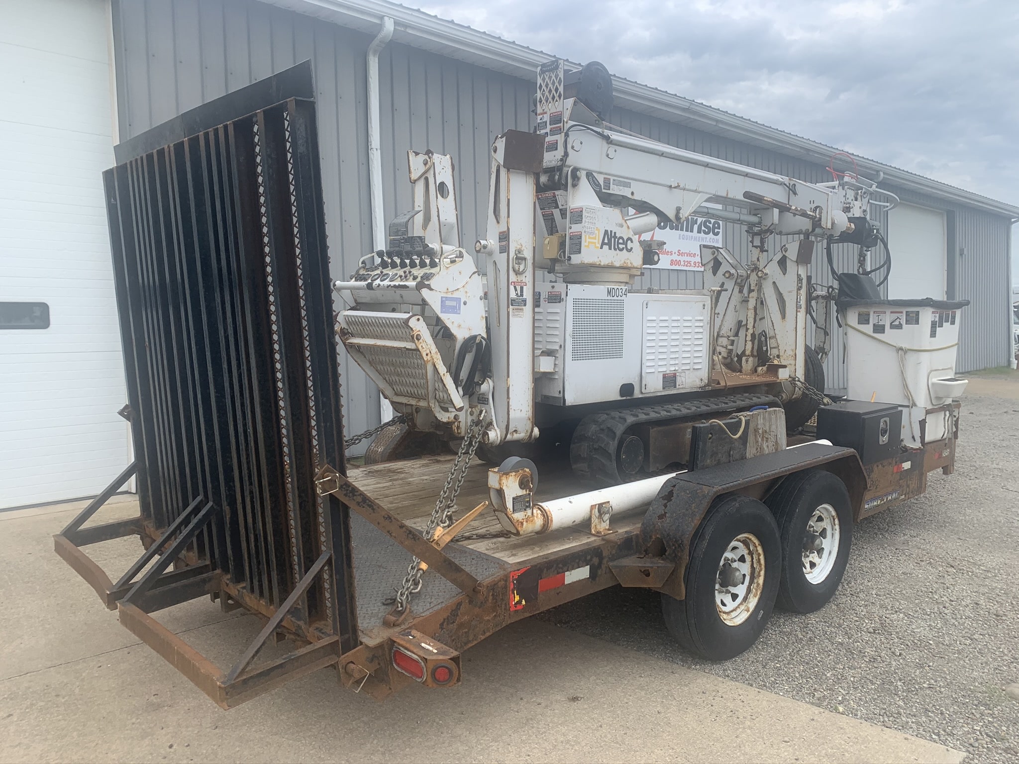 2011 ALTEC DB37 BACKYARD DIGGER - Sunrise Equipment