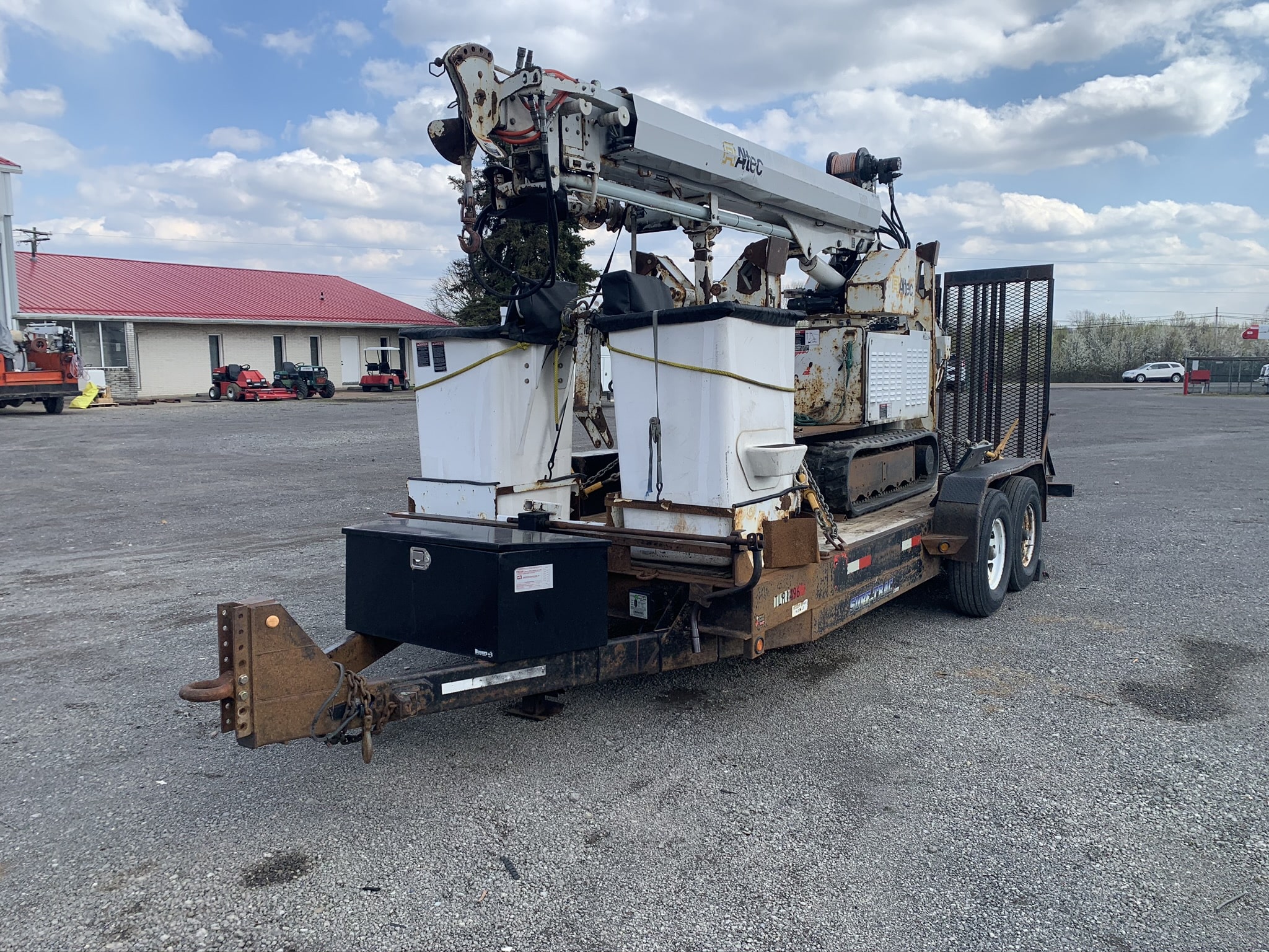 2011 ALTEC DB37 BACKYARD DIGGER - Sunrise Equipment