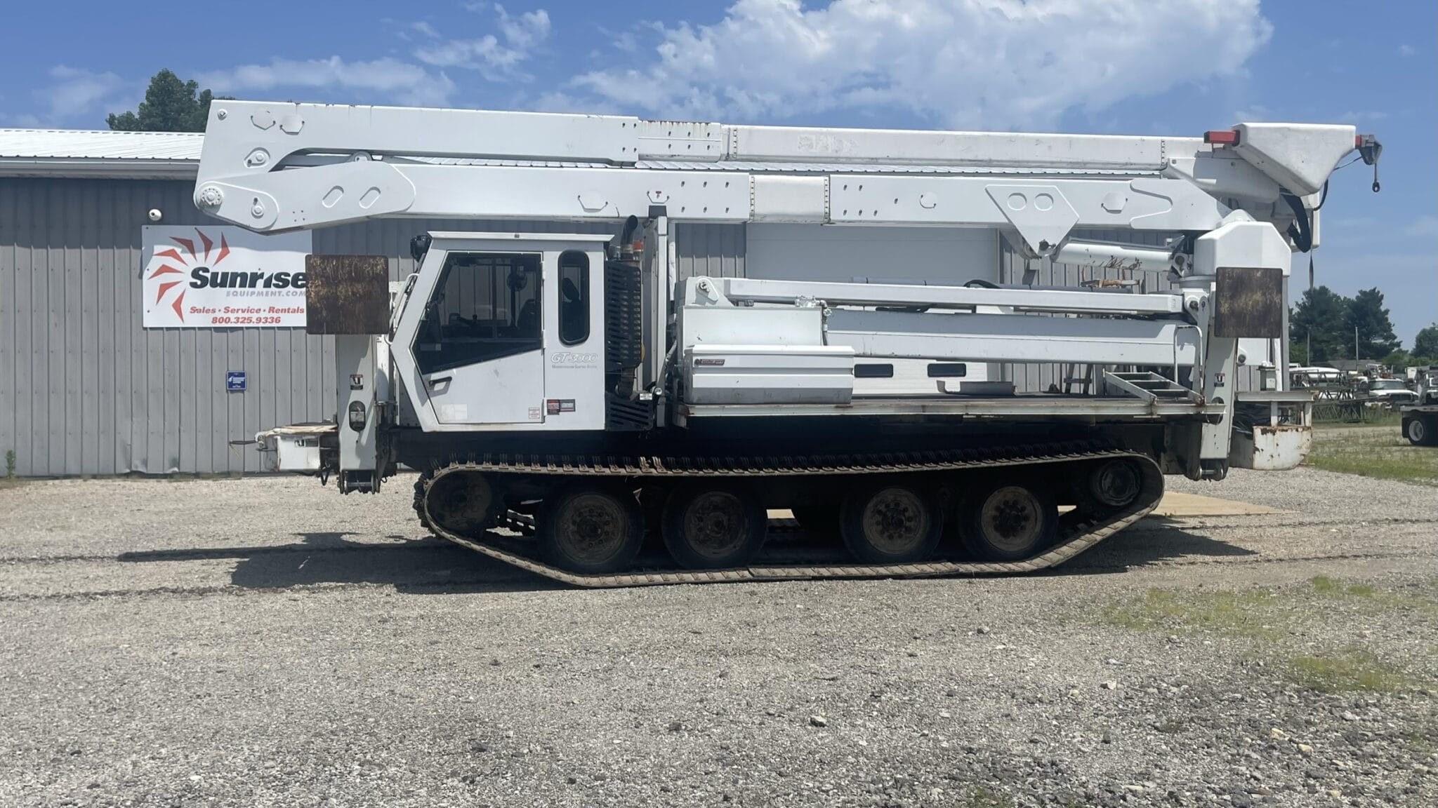 All Terrain Equipment | Tracked Vehicles | Sunrise Equipment