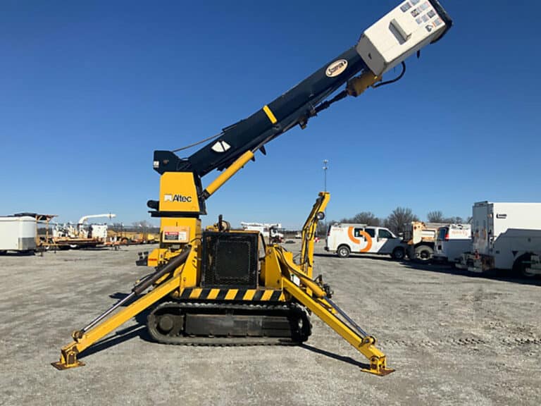 Digger Derricks | Diggers for Sale | Sunrise Equipment