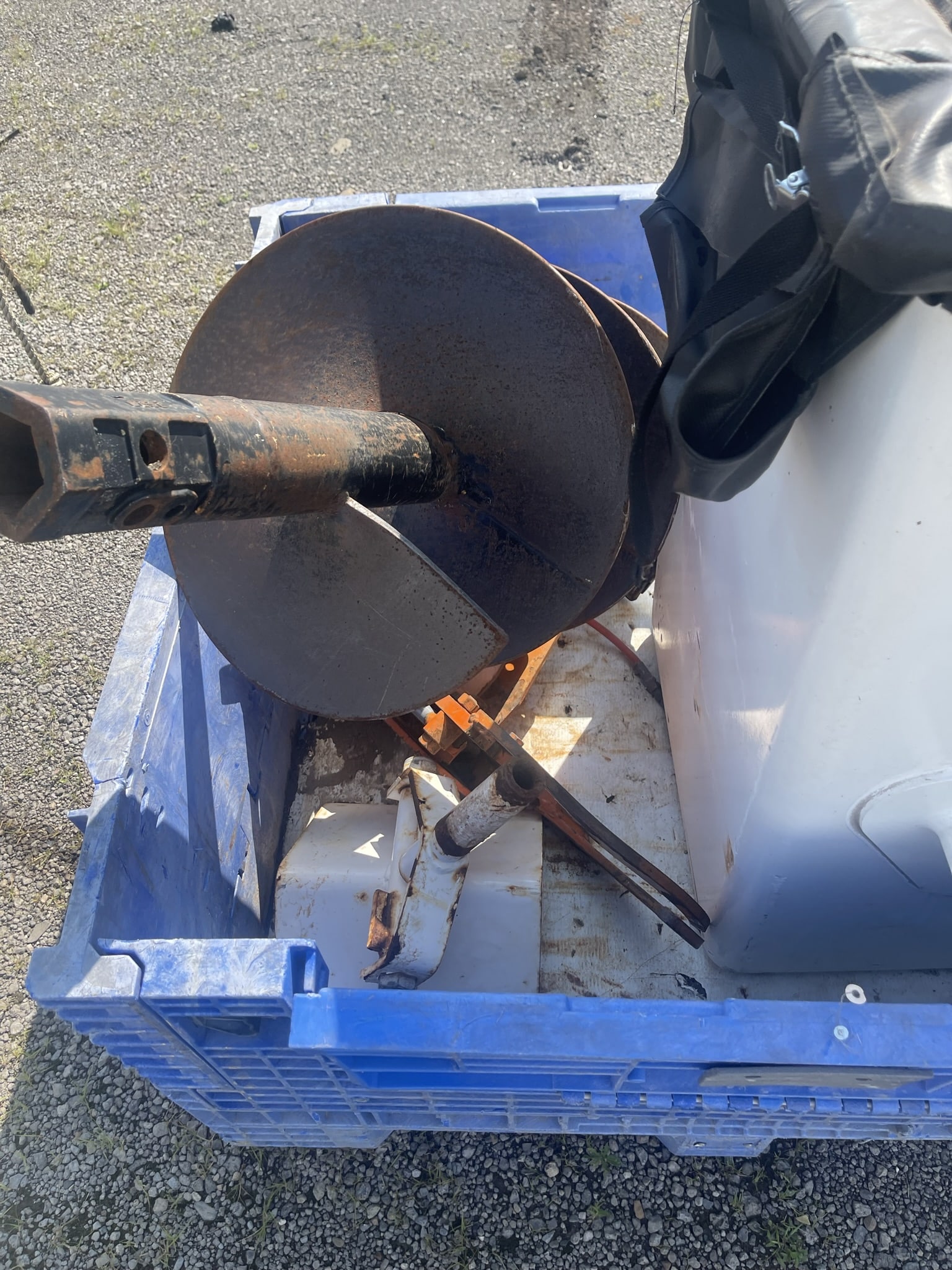 2005 ALTEC DB35 BACKYARD DIGGER - Sunrise Equipment