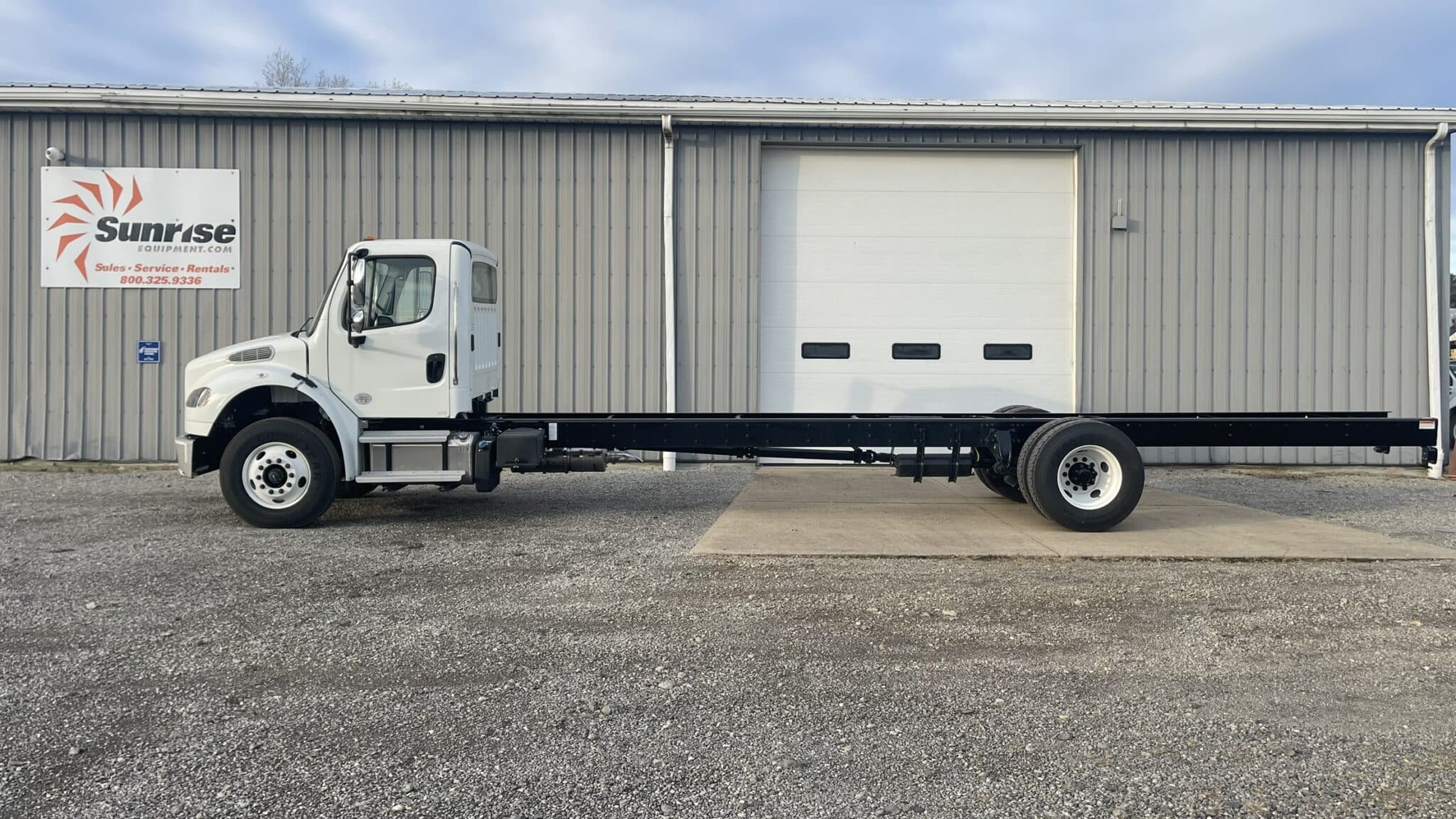 Cab and Chassis Trucks | Sunrise Equipment