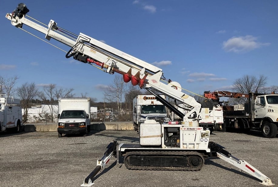 2016 SDP 55MLP BACKYARD DIGGER WITH 2014 SDP EZ HAULER EQUIPMENT ...