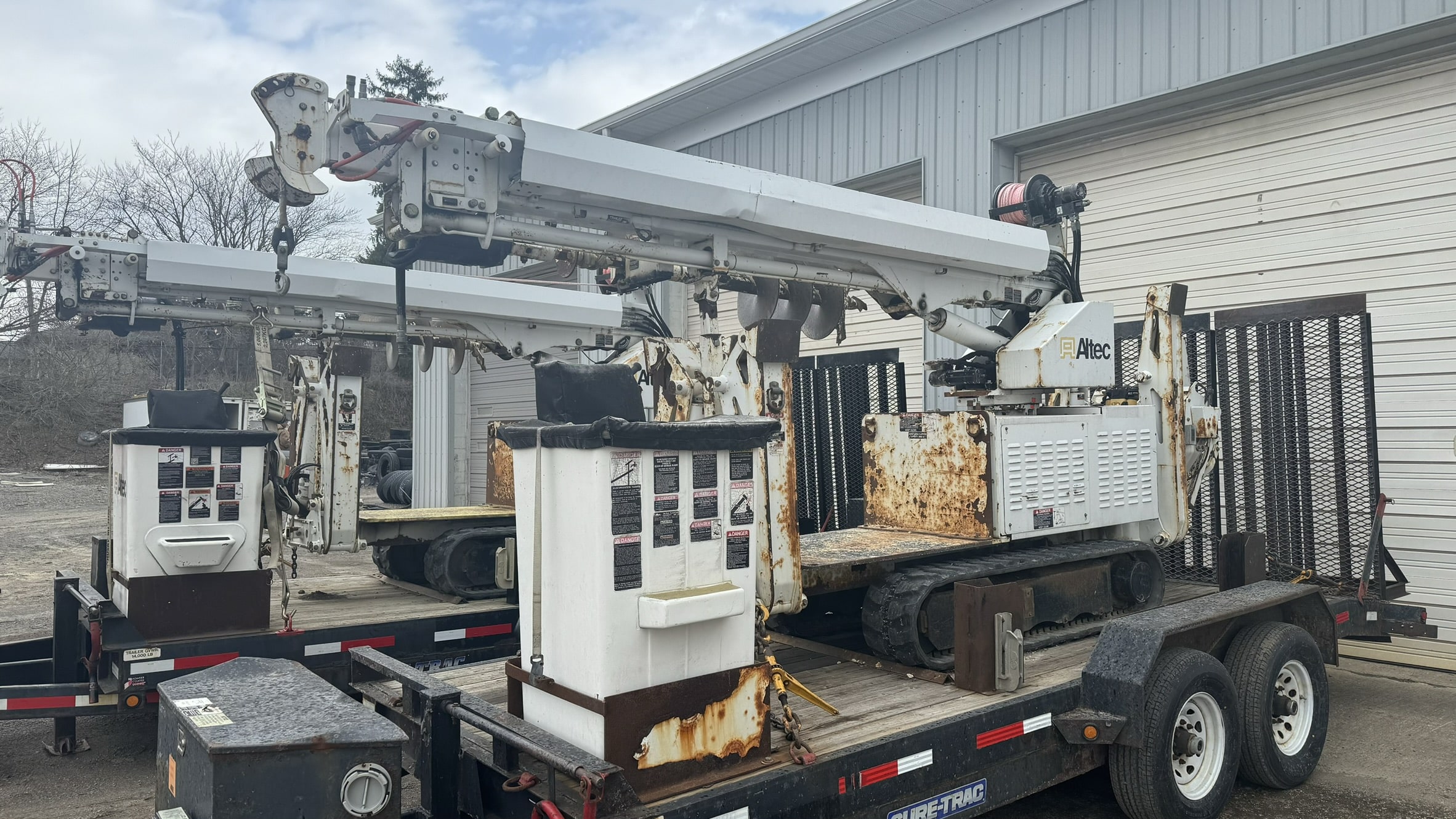 2014 ALTEC DB37 Backyard Digger W/ Equipment Trailer #3