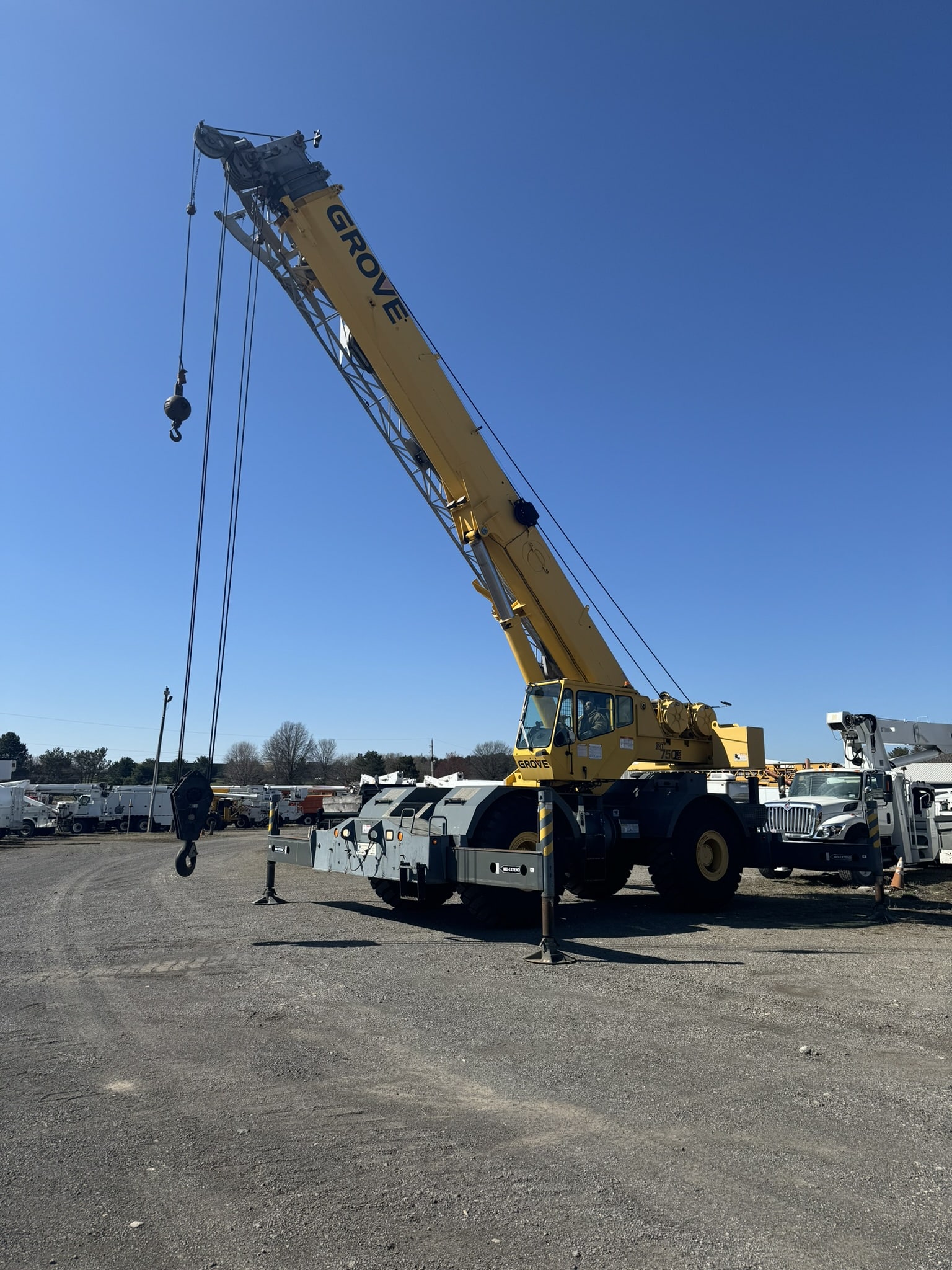 Cranes & Boom Trucks | Boom Truck Cranes | Sunrise Equipment