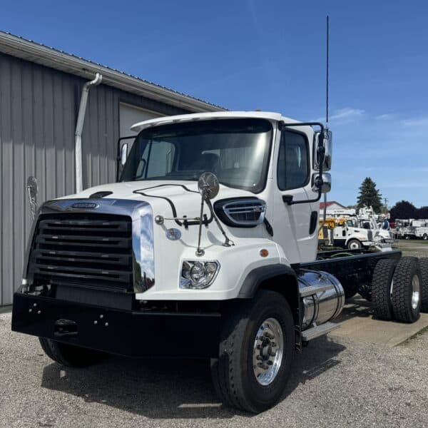 2025 Freightliner 114SD Cab & Chassis | Cummins 500 HP