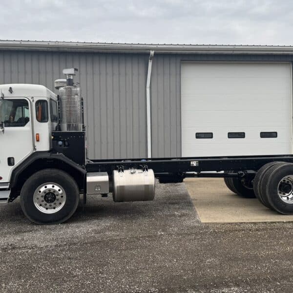2025 Peterbilt PB520 Dual Steering Garbage Refuse Truck