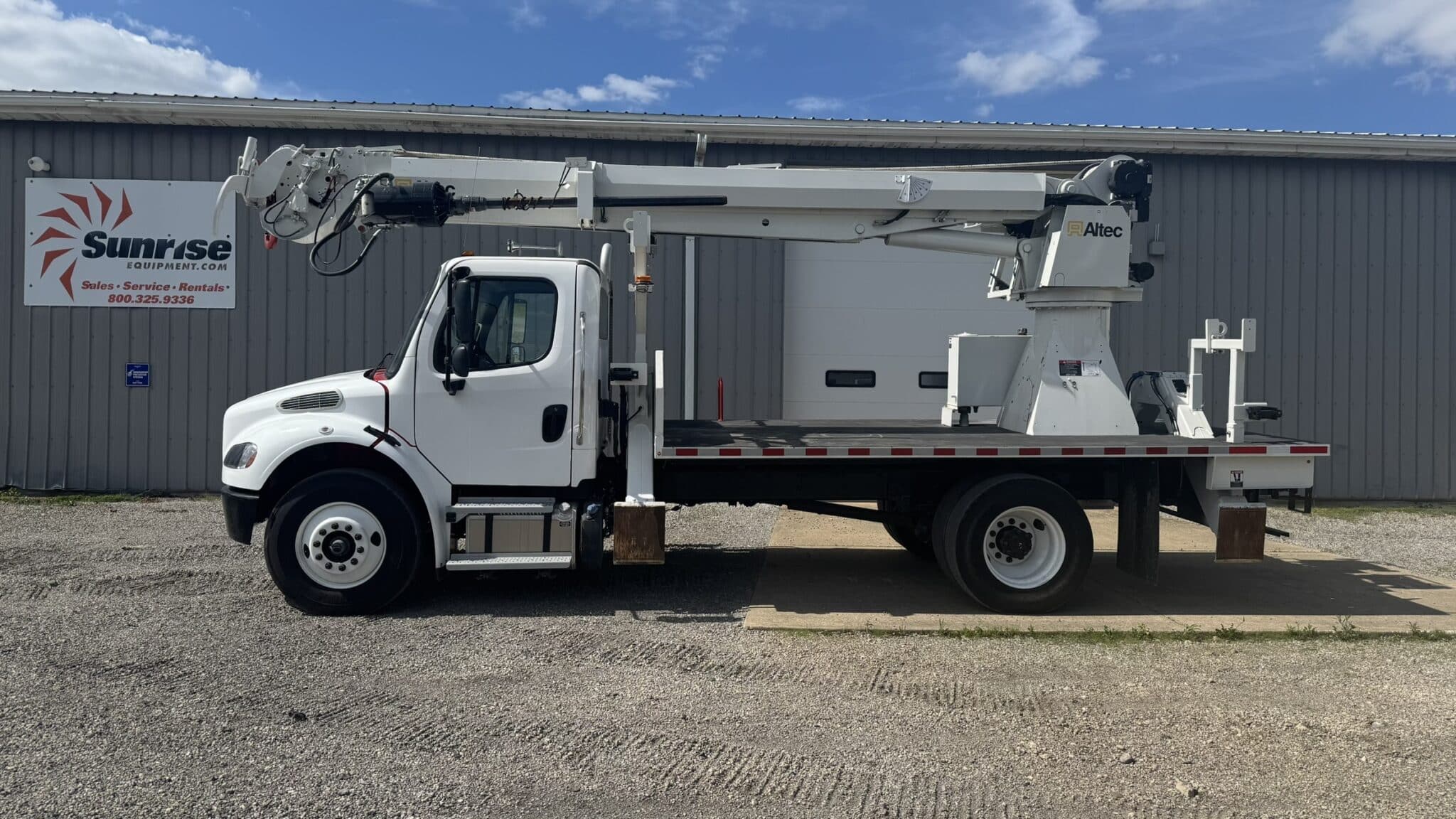 47' ALTEC DC47TR DIGGER DERRICK ON 2024 FREIGHTLINER M2 106 CHASSIS ...