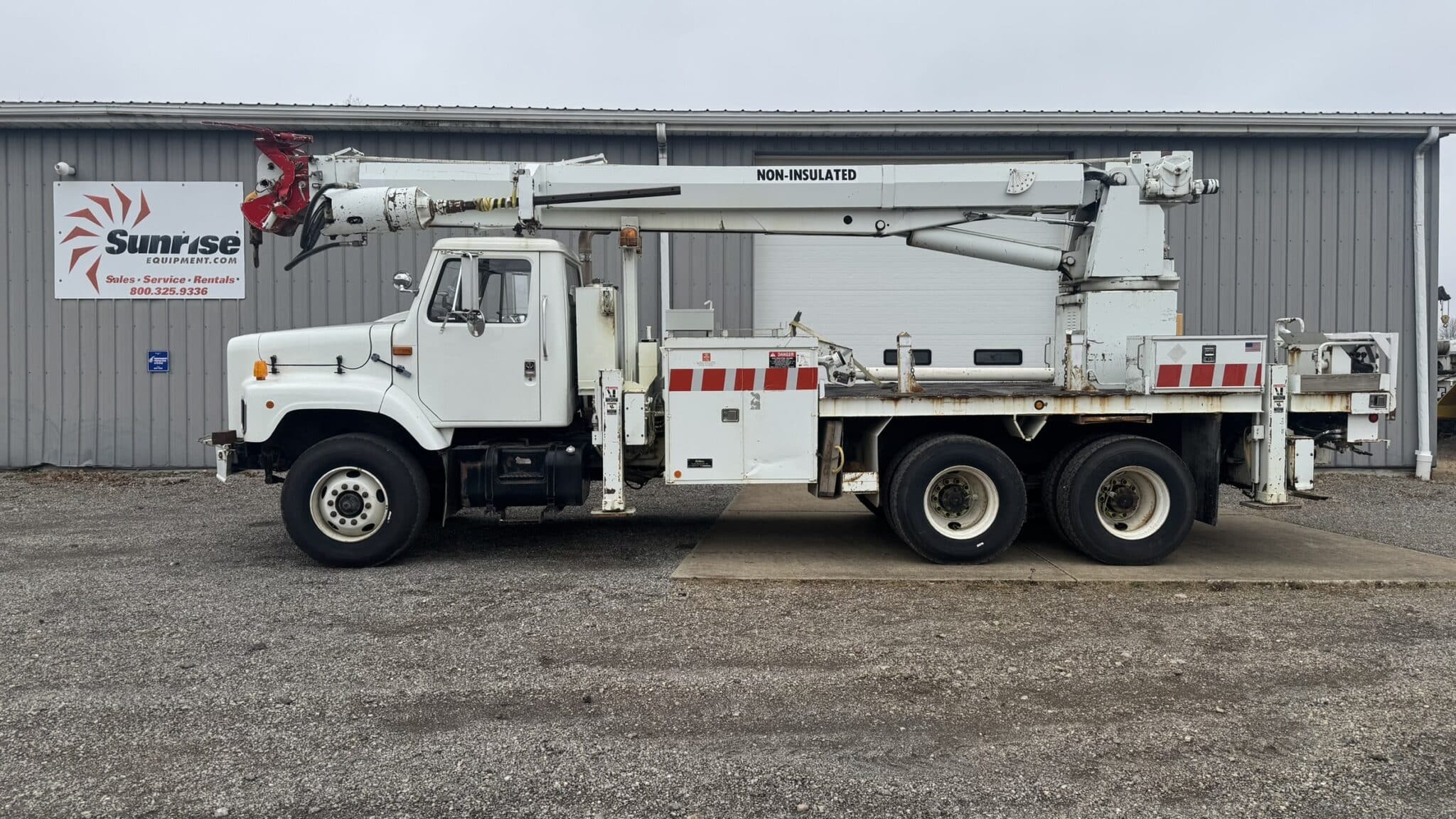 ALTEC D4060T-R DIGGER DERRICK ON A 1998 INTERNATIONAL 2654 6X4 CHASSIS ...